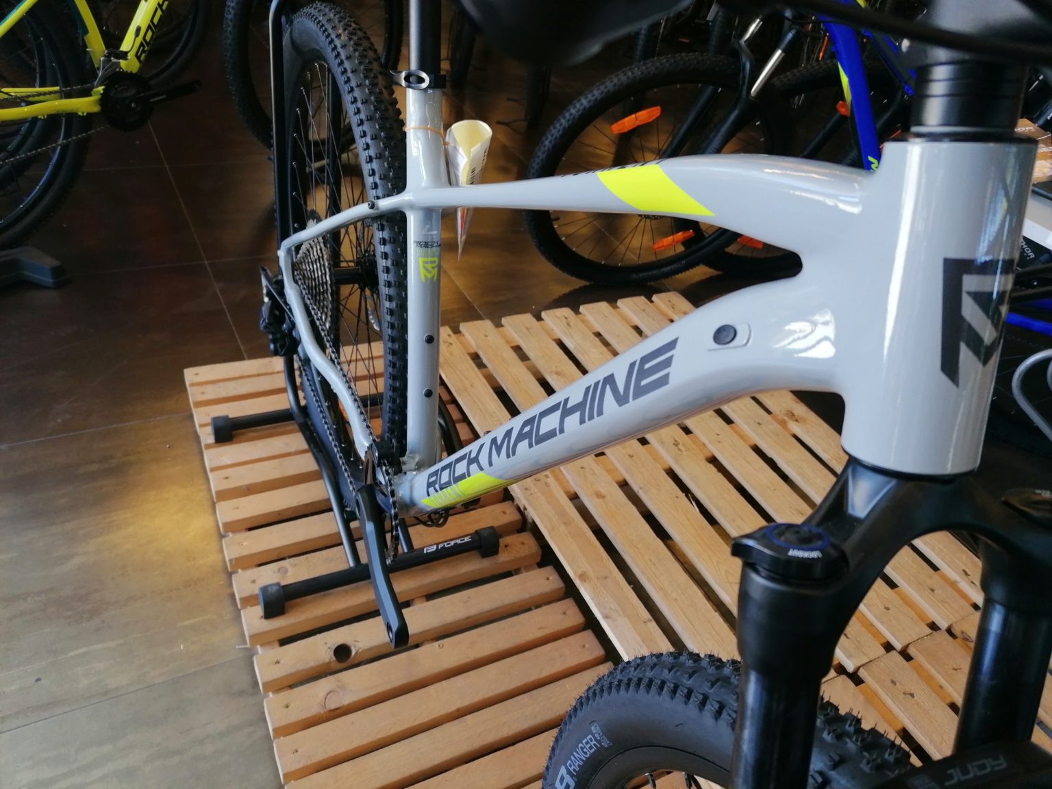 ROCK MACHINE - ROCKBIKE